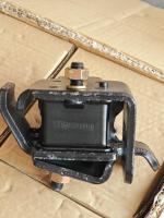 China 12362-78100 12361-78100 Engine damping rubber FOR HINO 300/S05C for sale