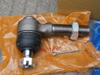 China 45430-2700 S4543-02700 45420-2700 S4542-02700   Directional pull rod ball head LH/RH FOR HINO 300 500 for sale