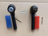 China 45047-39256 45045-39416 Steering tie rod end FOR HINO 300 for sale
