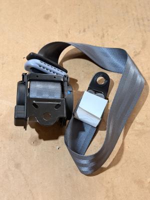 China 73220-E0062 73220-E0061 Safety belt FOR HINO 700 for sale