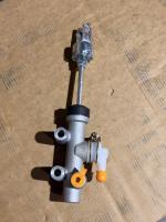 China 31420-37142 Clutch master cylinder  FOR HINO 300/DYNA for sale