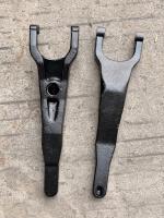 China 31204-37010  Clutch release lever FOR  HINO 300 for sale