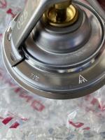 China SZ910-46025 Thermostat  FOR HINO J08E for sale