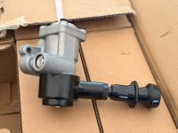 China S44Y0-E0040 Handbrake valve FOR HINO 700 for sale