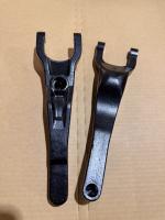 China 31204-37051 Clutch release lever FOR HINO 300 for sale