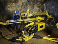 China Diamec U8 Underground Drill Rig with 2000m Depth Capacity and 2300 Nm Torque for Deep Hole Exploration for sale
