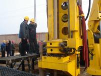 China Hydraulic Horizontal CBM Drilling Rig MD-750 34000N·m Torque 3200m Depth for sale
