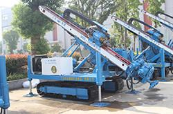 China Crawler Anchor Drilling Rig 170m Depth 150-250mm Diameter for Foundation Pit Construction for sale