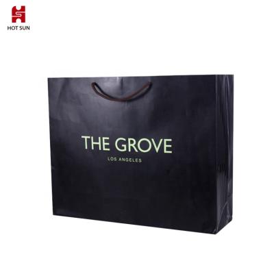 China Beautiful handmade clothes packaging bags with paper boxes shopping bags for sale