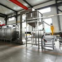 China Industrial Use Food Grade 1000kg/h-2000kg/h Split Peanut Roasting and Blanching Production Line for sale