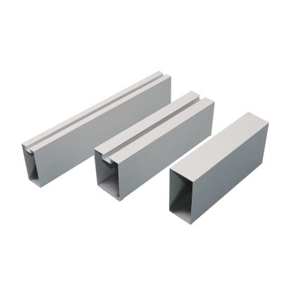 China Clean Bright  White Aluminium Strip Ceiling 1100 Or 3003 Aluminum Alloy 0.25-1.2mm Thickness for sale
