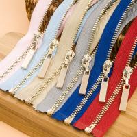 China Durable  Metal Zipper Gold Teeth Zinc Alloy Open Type Clothing Accessories for sale