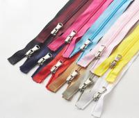 China Nylon Garment Zipper Clothing Textile Accessories 5# High Quality Cheap Nylon Zipper Long Chain For Sale for sale