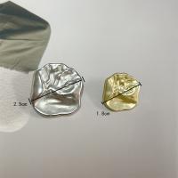 China 9MM Designer Silver Gold Sewing Coat Pearl Luxury Winter Rhinestone Metal Buttons For Clothing for sale