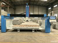 China 800MM 5 AXIS CNC CUTTER 22KW+750w 3200*2000MM CUT 300MM BRIDGE CUTTING MACHINE SAVE MONEY FREE  AFTER SALES TRAINING CUSTOM LOGO CHAMFER 90 DEGREE CAMERA BLADE TABLE TILT 85 DEGEEE 4500KG CAST IRON for sale