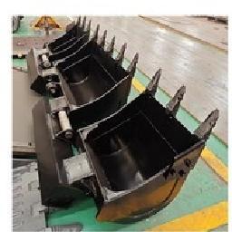 China Roadbed Backfilling Excavator Digging Bucket Multi Purpose 1435/1520mm gauge for sale