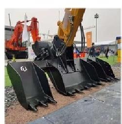 China Railway Dustpan Excavator Bucket Used With Sleeper Clips To Clean Up Excess Ballast Customized According To Customer for sale