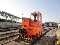 China Rail And Road Tractor Mobile Railcar Movers Easy To Operate 6500/2200mm for sale