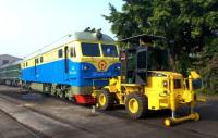 China HTRR106E track-dual tractor can be customized for easy operation for sale