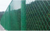 China Galvanized Powder Coated Anti Glare Metal Mesh Fence For Highway In Stainless Steel for sale