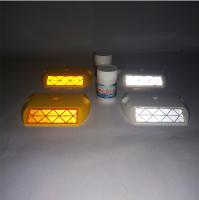 China Road Cone Sign Plastic Traffic Safety Reflector Road Stud 100X100X20mm for Benefit for sale