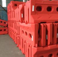 China 2M PE T Shape Red Yellow Water Filled Plastic Road Traffic Barrier For Road Safety for sale
