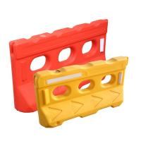 China Road Safety Water Filled Crash Barrier Traffic In Vibrant Colors With PE Material for sale