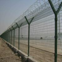 China Galvanized and Powder Coated Barbed Wire Fence for Outdoor Perimeter Protection for sale