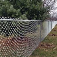 China Outdoor Galvanized Barbed Wire Fence with Double Twisted Design and Wooden Spool for sale