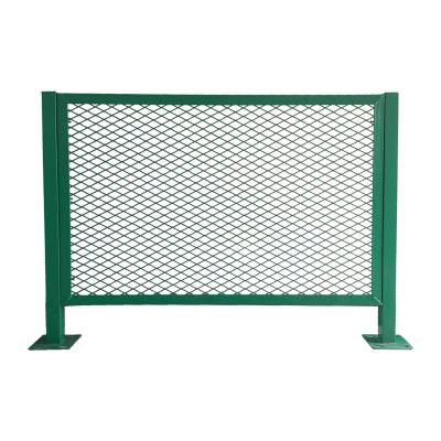 China Outdoor Galvanized Coated Barbed Wire Fence for Mesh Fencing ISO9001 2008 Accredited for sale
