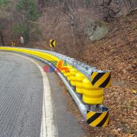 China Q235 Q345 EVA Anti-corrosion Rotary Drum Movable Guardrail Barrier for Traffic Safety for sale