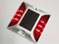 China Road Safety Cat Eye Aluminium Road Stud Solar with 104*123*23mm Size and Red Color for sale