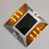 China Solar Aluminium Road Stud Cat Eye 104*123*23mm Red Blue Yellow White Green LED Color for sale
