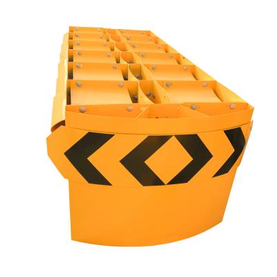 China Yellow Hot Dipped Galvanized Traffic Safety Barriers Highway Guardrail Crash Cushion for sale
