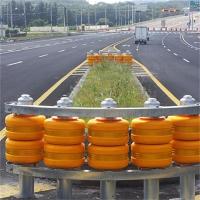 China Highway Traffic Safety PU Foam Roller Barrier for Protecting Drivers and Pedestrians for sale