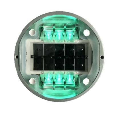 China Solar Aluminium Cat Eye Road Safety Products with High Reflection and White LED Color for sale