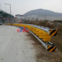 China Anti-corrosion Eva Traffic Safety Rotary Barrier with Hot Roller Barrels for sale