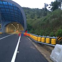 China Corrosion Resistance Q235 Q345 EVA Rotary Barrier Barrels for Highway Safety Driving for sale