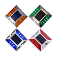 China Roadway Safety Aluminum Reflective Solar LED Square Road Flashing Road Stud Reflector for sale