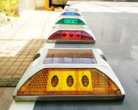 China Led Strobe Auliumnium Reflective Road Stud 123*45mm for Driveway Marker Sale for sale
