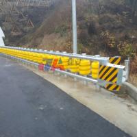 China ISO9001 2008 Certified PU And PVC Highway Rotary Barrel Barrier for sale