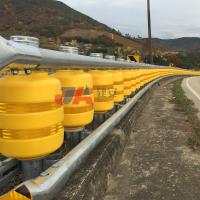 China ISO9001 2008 Certified PU And PVC Highway Rotary Barrel Barrier for sale