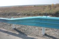 China Customized W Beam Flex Beam Guardrail for Roadway Safety Galvanized and Powder Coated for sale