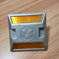 China Highway Road Stud Reflective Square LED Marker in Green for Roadway Safety on Sale for sale