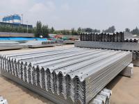 China Customized Zinc Coating W Beam/Thrie Beam Guardrail for AASHTO M-180 Standard Highway for sale