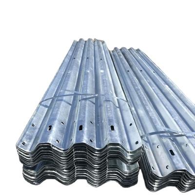China Customized Galvanized 3 Beam Traffic Barrier for Q235 Q345 Highway Guardrail Hot Item for sale