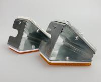 China Customized Shape Hot Dip Galvanised Highway Guardrail Reflector for Road Facilities for sale