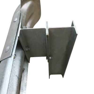 China Galvanized Highway Guardrail H Newel Post for Roadway Safety Crowd Control Barrier Fence for sale