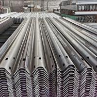China Galvanized Powder Coated Steel Crowd Control Barrier Fence for Highway Protection for sale