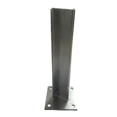 China Galvanized Powder Coated Highway Guardrail Part Barrier Z Post with Anti-Corrosion Coating for sale